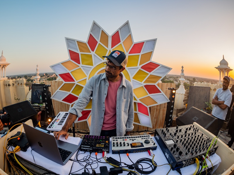 Shantam Adds Emotional Warmth To IDM Frenzy On EP 'bleep' - Wild City