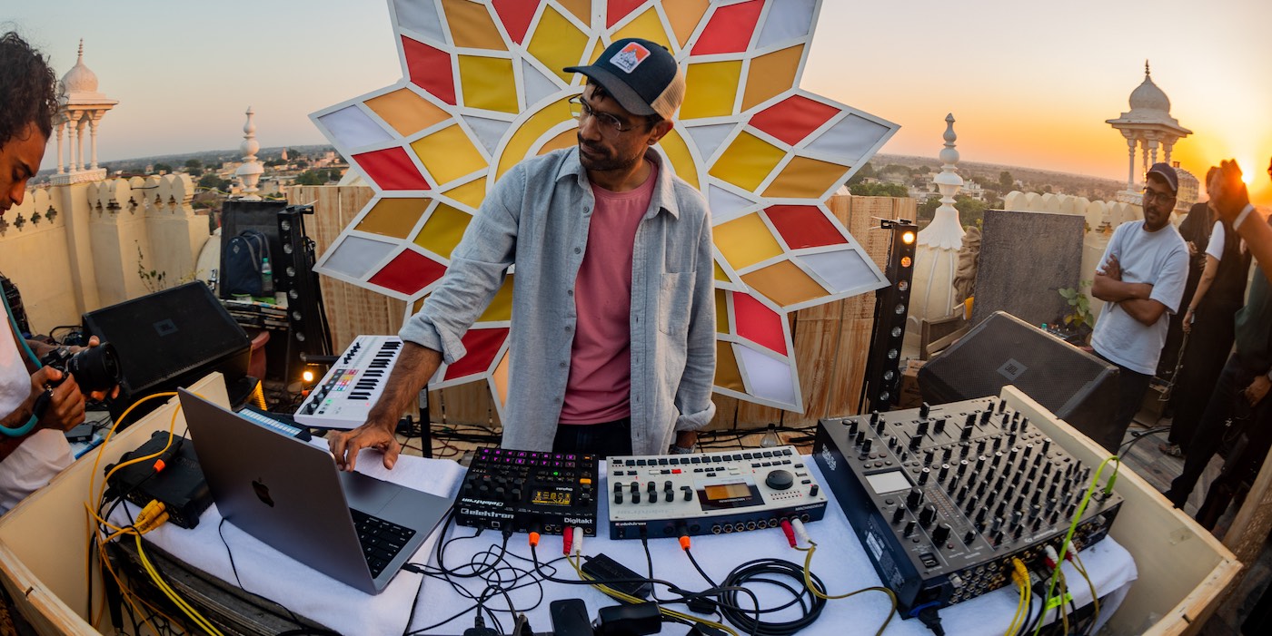 Shantam Adds Emotional Warmth To IDM Frenzy On EP 'bleep' - Wild City